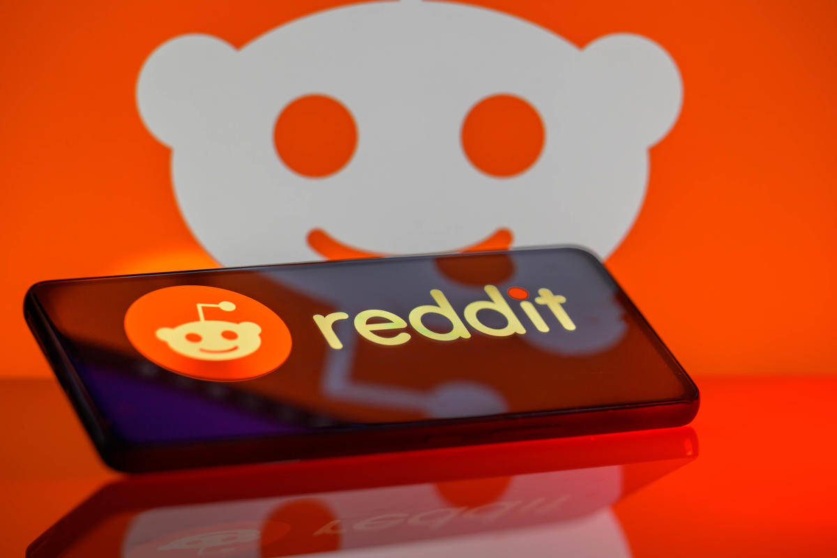 The FTC Investigates Reddit's AI Licensing Agreements - Software ...