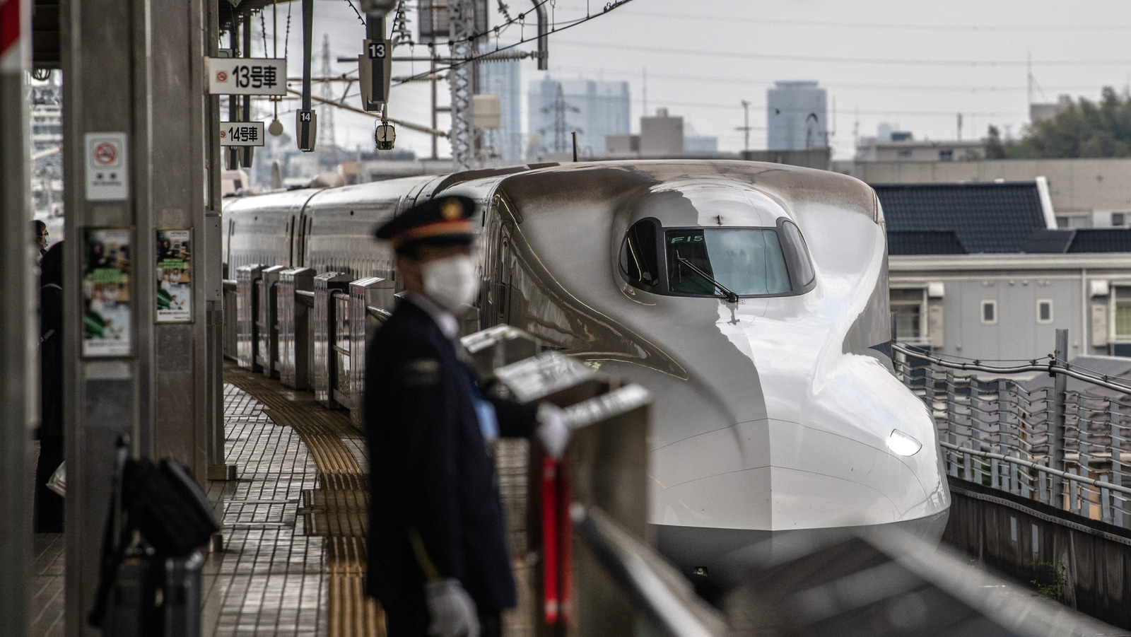 The Mechanics Driving Bullet Trains' Astonishing Speeds - Software ...